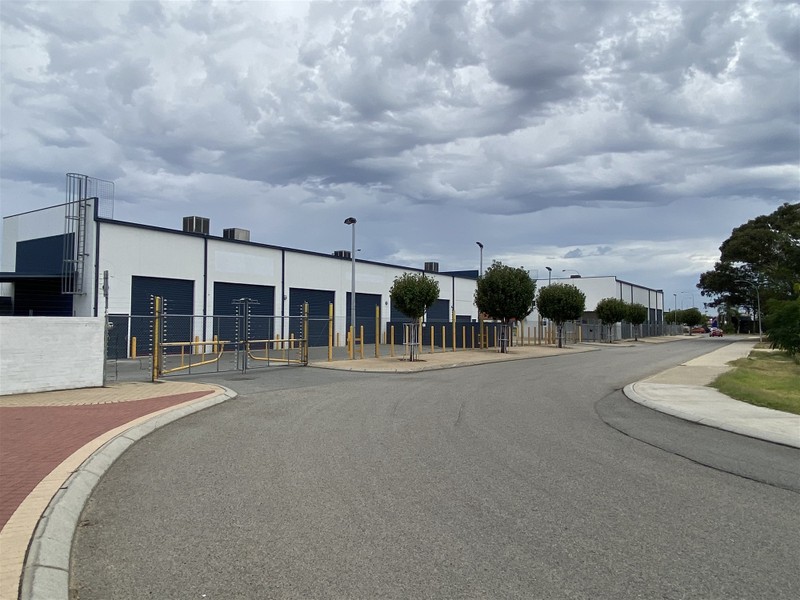 68 Commercial Real Estate Properties For Lease in Midvale, WA 6056